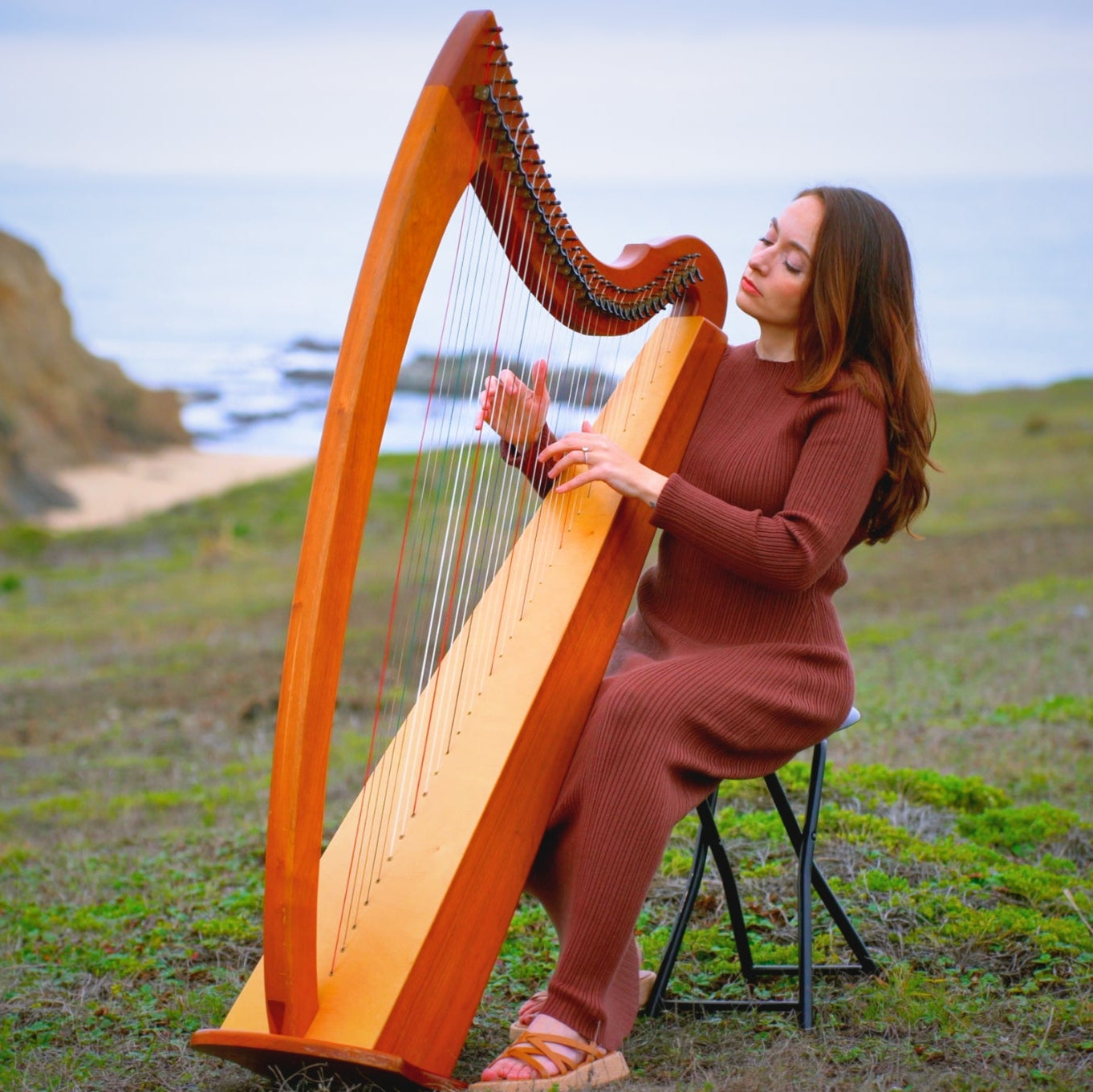Heavenly Harp Music – Sarah Bhalla